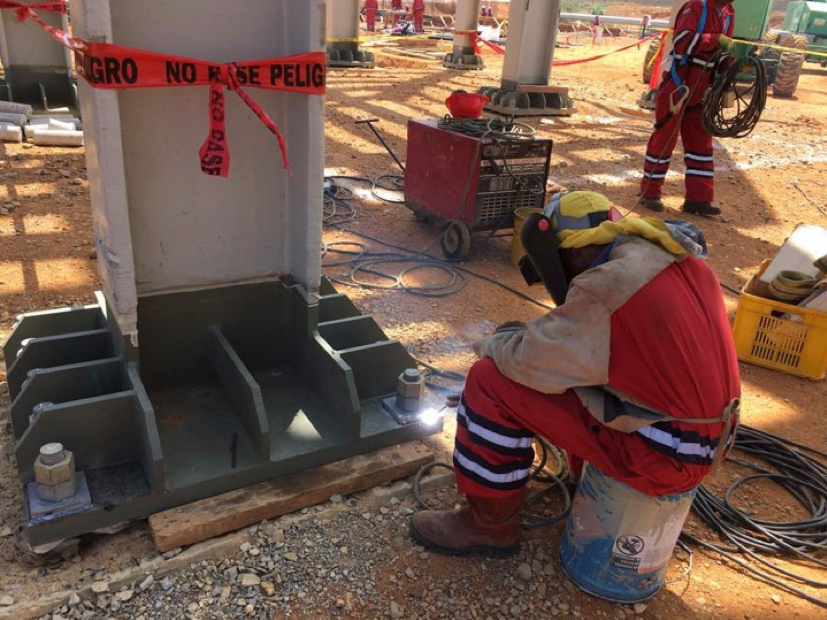 Placas base en estructuras de acero... De la teoría a la práctica